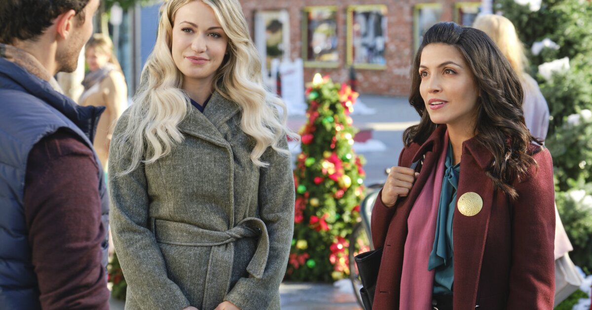Preview + Sneak Peek - The Christmas Ring