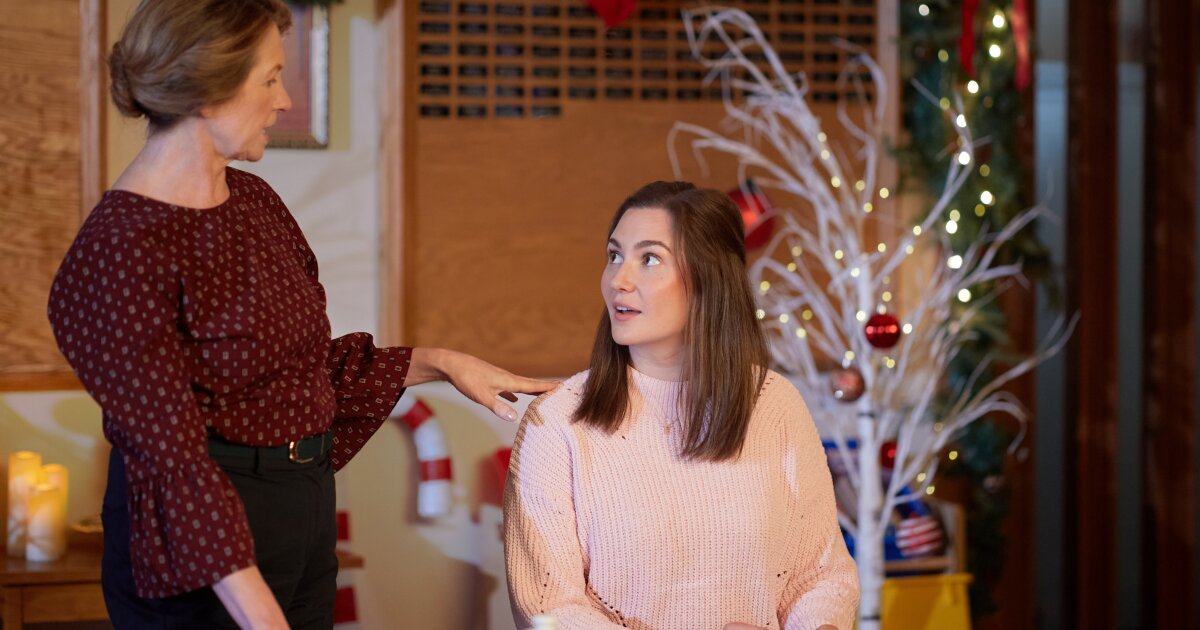 Preview - Everything Christmas