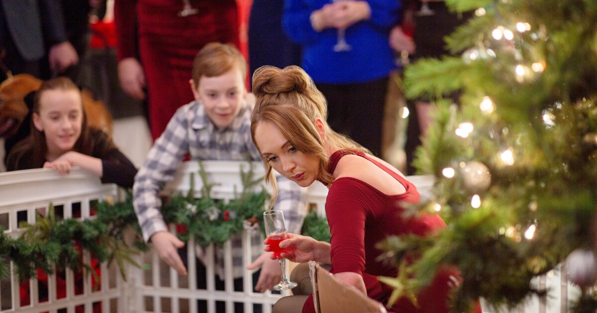 Sneak Peek - My Christmas Guide | My Christmas Guide