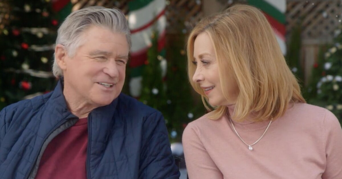 Sharon Lawrence and Treat Williams - Countdown to Christmas | Countdown ...