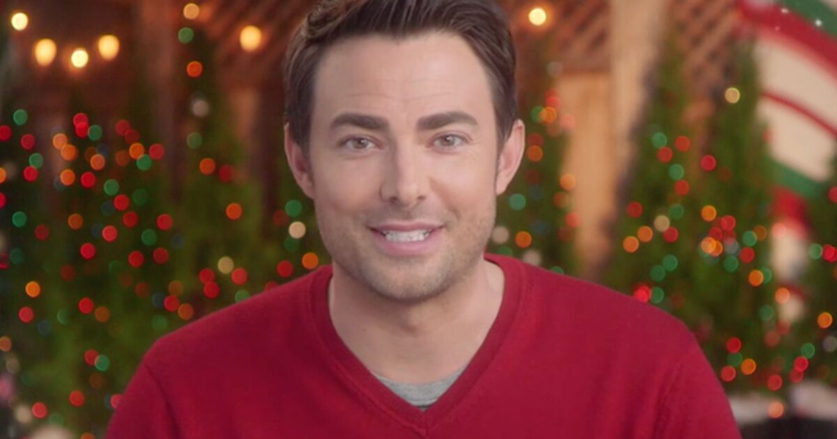 Jonathan Bennett - Countdown to Christmas | Countdown to Christmas 2020